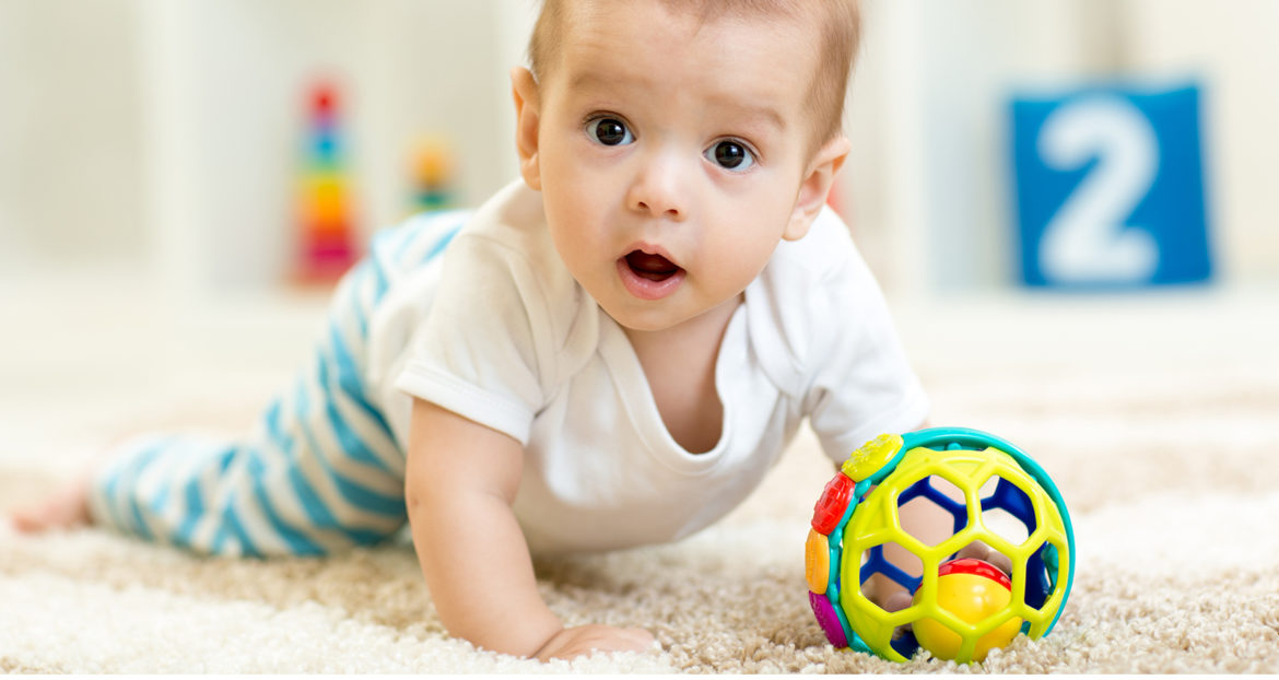 Newborn growth: Why is it important to crawl? - Mommy Heart
